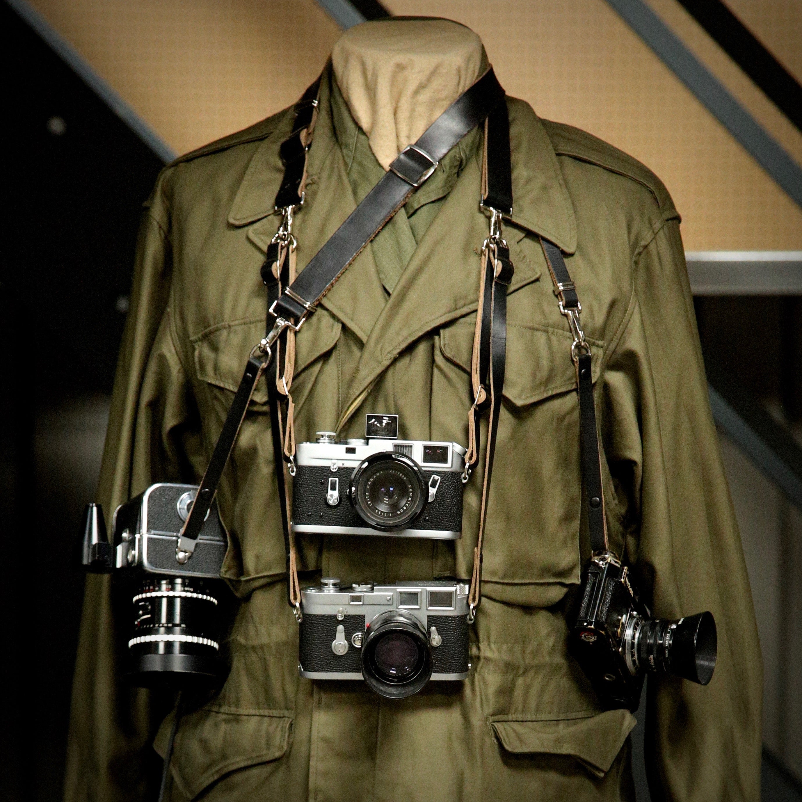 The Strapateer Camera Strap Type C for Leica Nikon Rolleiflex Hasselblad